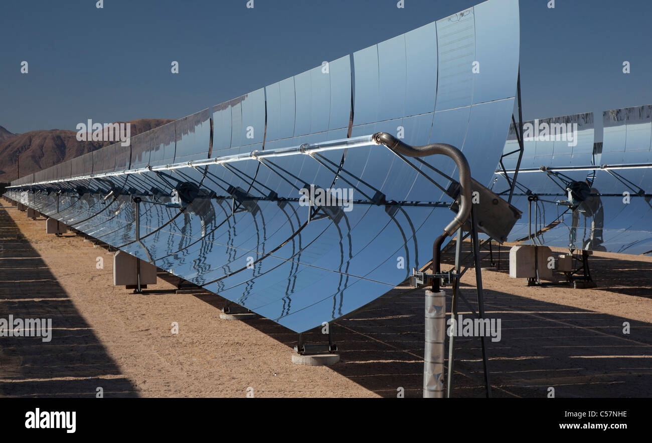 Solar Thermal Electric Generating Station Stock Photo - Alamy