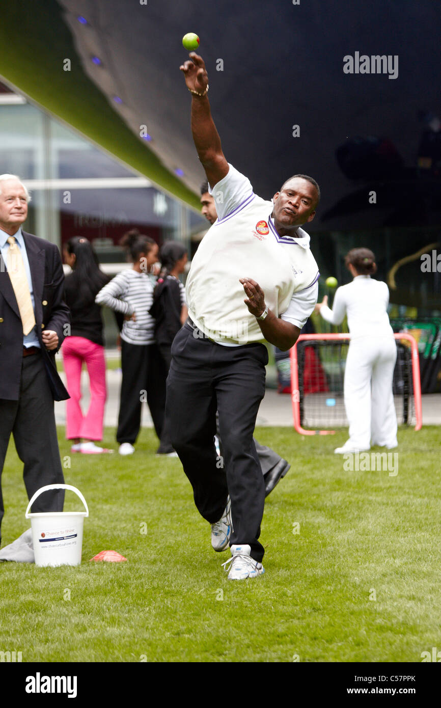 Devon malcolm cricket hi-res stock photography and images - Alamy