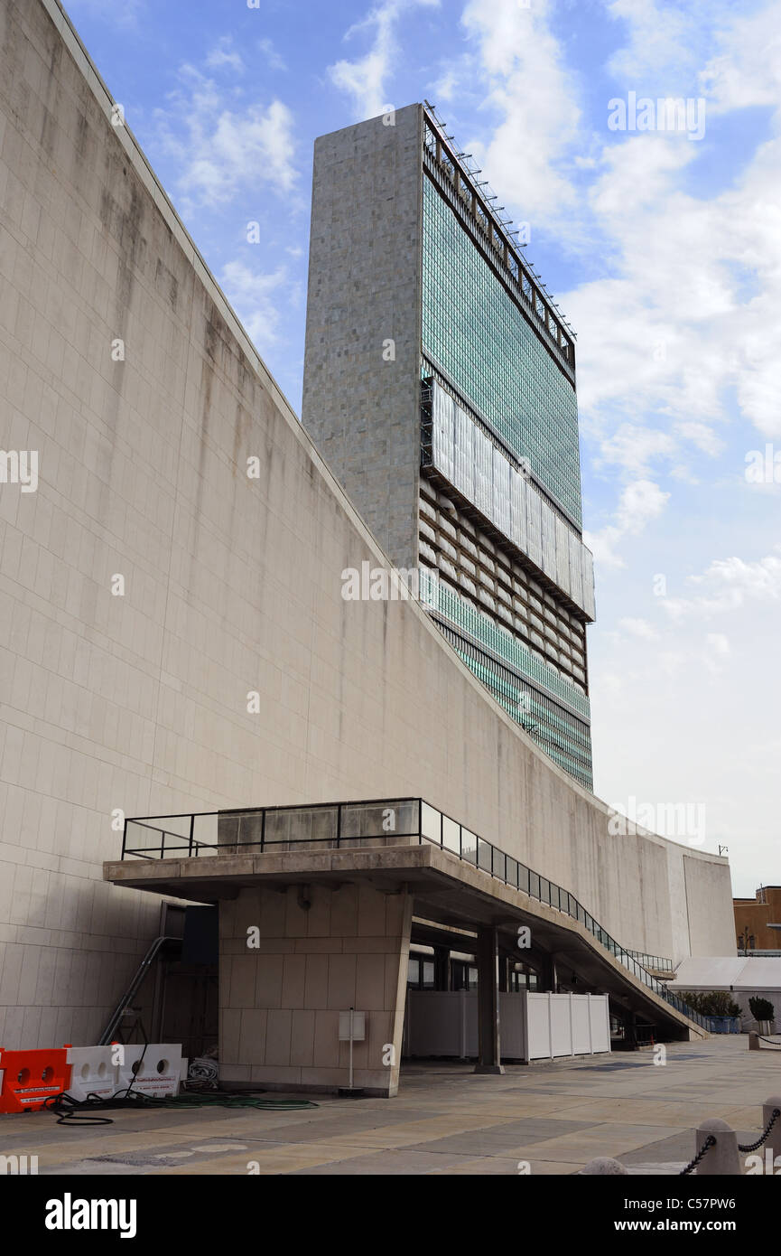 United Nations Headquarter complex in New York City Manhattan Stock ...