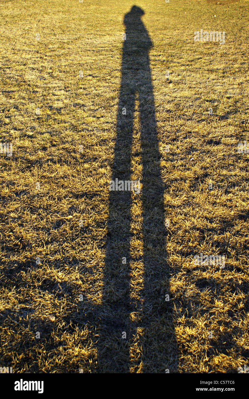 Shadow form hi-res stock photography and images - Alamy