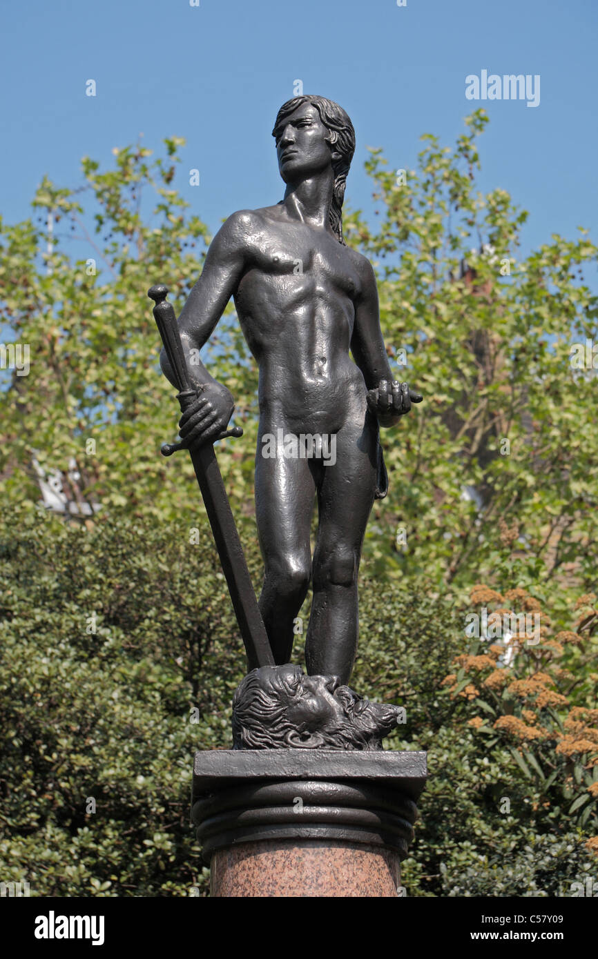 Boy david memorial hi-res stock photography and images - Alamy