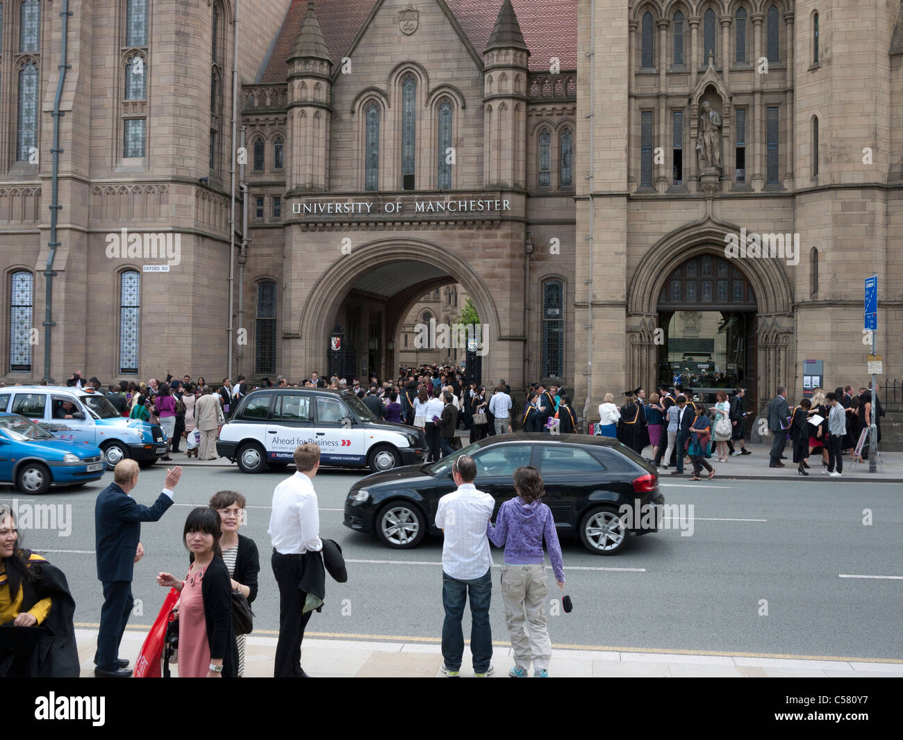 Manchester university graduation hi-res stock photography and images - Alamy