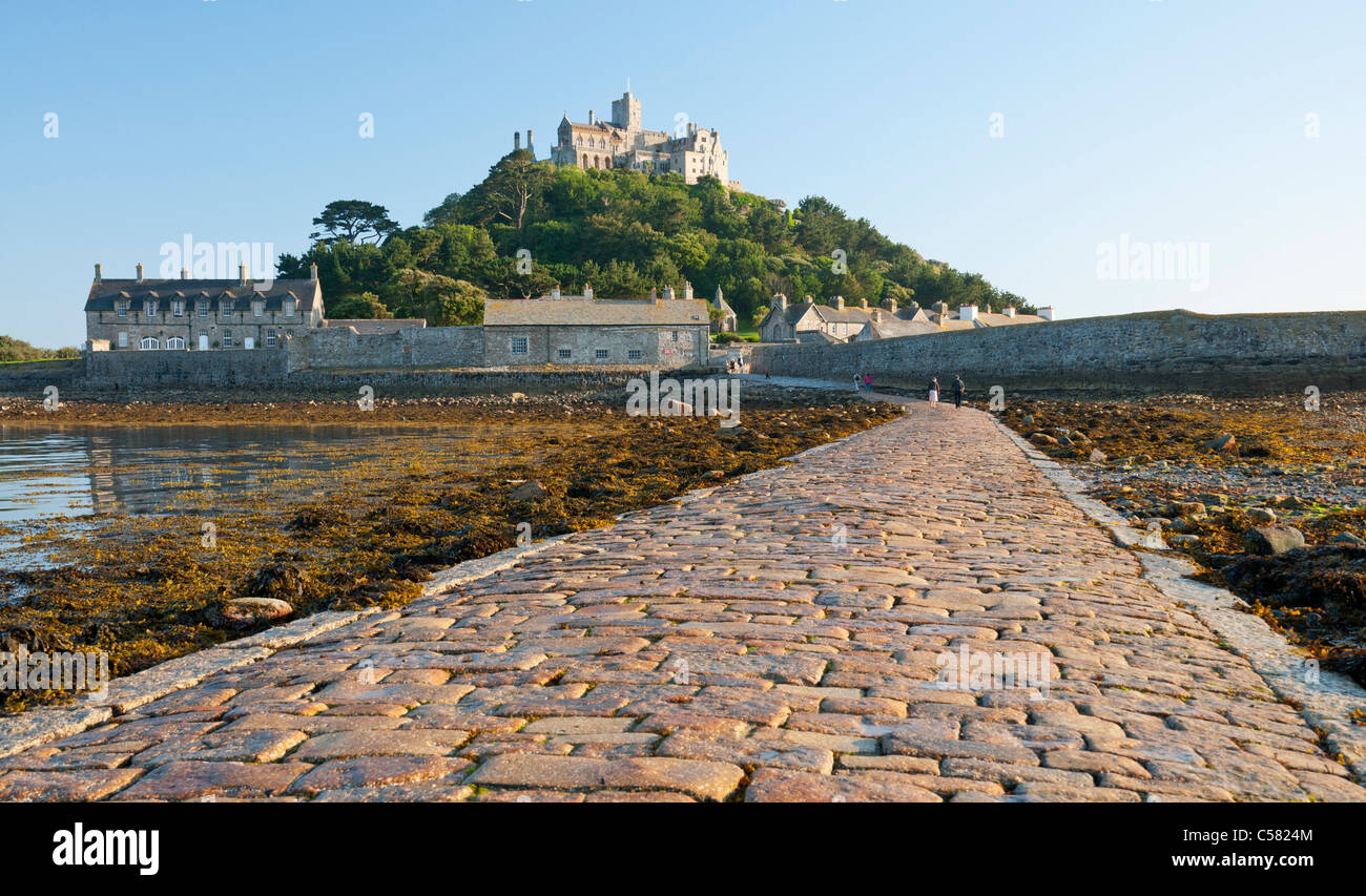 St michael's mount cornwall hi-res stock photography and images - Alamy