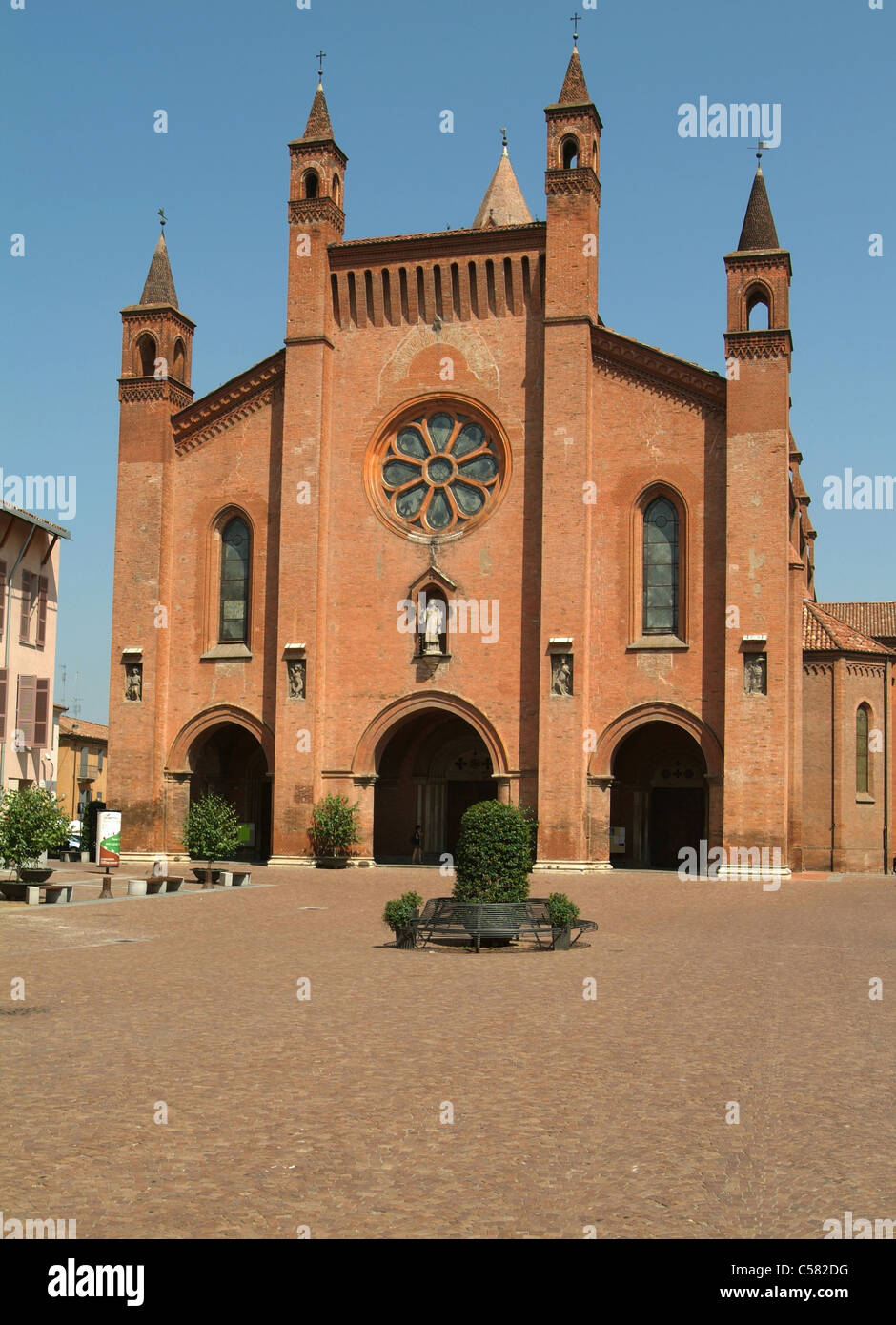 Italy, Alba, Piedmont, Italy, cathedral, San Lorenzo, Piazza ...