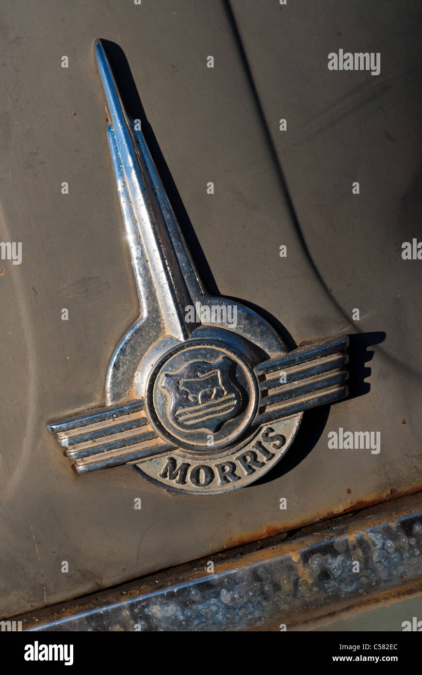 Morris Minor 1948-1971, Badge Detail Stock Photo - Alamy