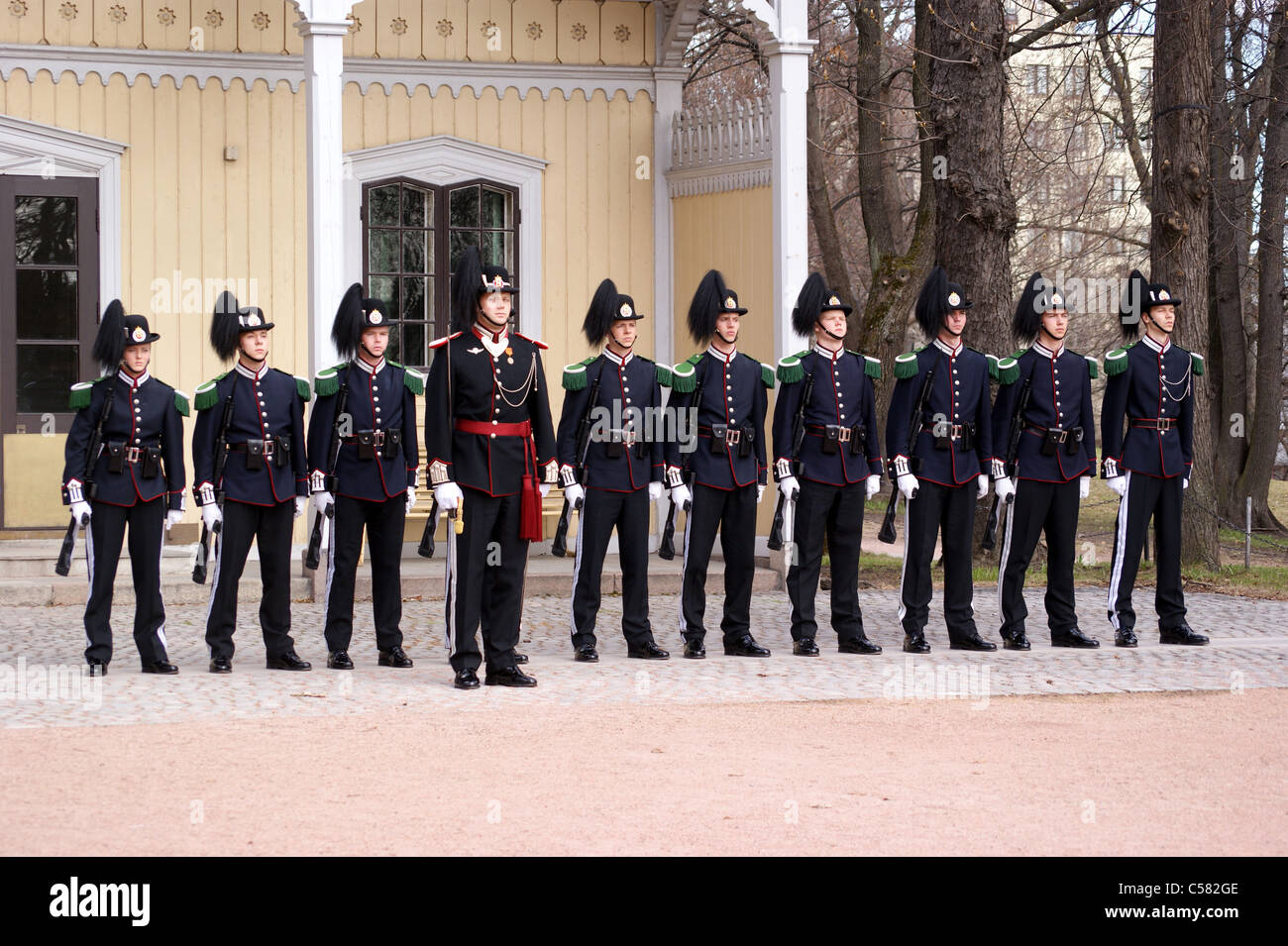 Changing of the guard at the Royal Palace, Oslo, Norway Stock Photo - Alamy