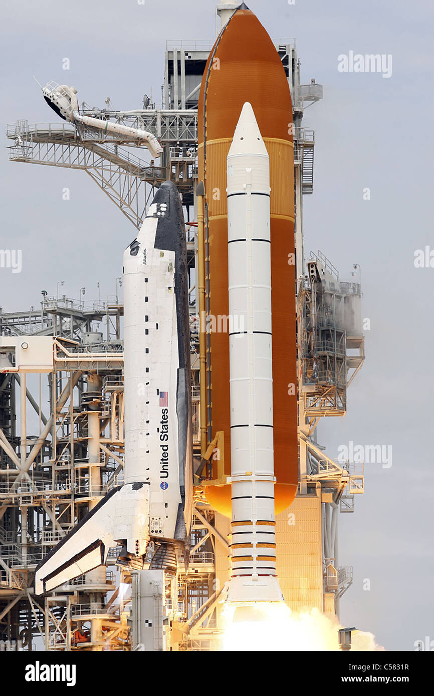 Sts 135 Space Shuttle Astronauts