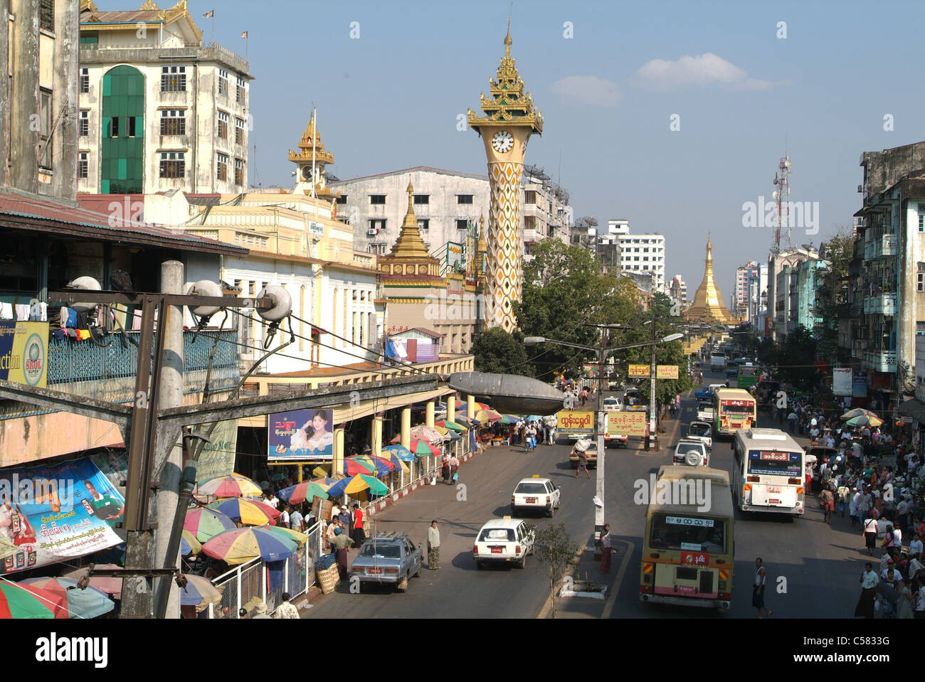 Asia, Burma, Myanmar, Yangon, center, Mahabandoola, street, Hindu's ...
