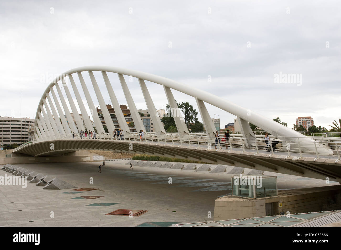 The New Bridge, Valencia Stock Photo - Alamy