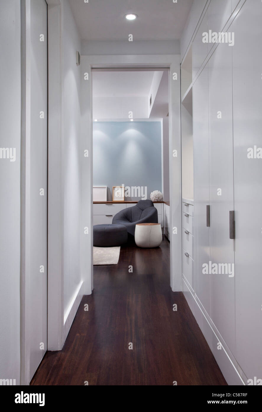 Hallway to bedroom with built-in closet space Stock Photo - Alamy