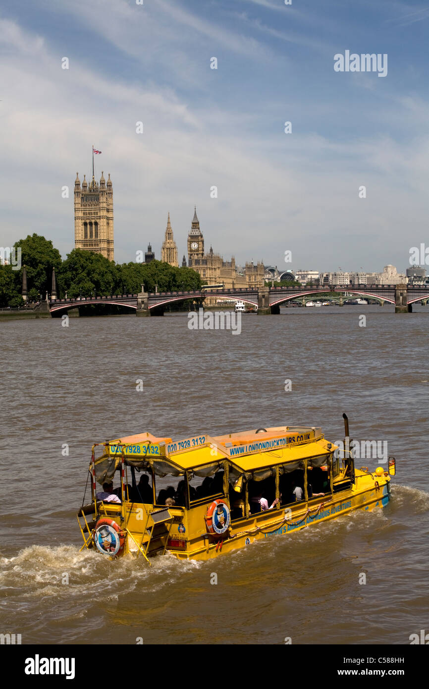 london duck tours river thames london england Stock Photo - Alamy