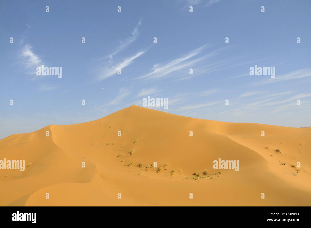 Africa, Morocco, Maghreb, North Africa, sand dunes, erg Chebbi, desert ...
