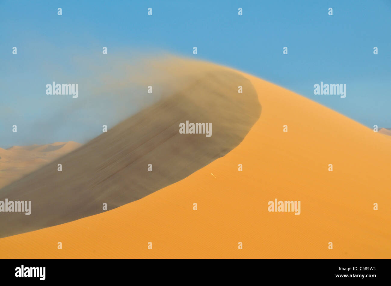 Africa, Morocco, Maghreb, North Africa, sand dunes, erg Chebbi, desert ...