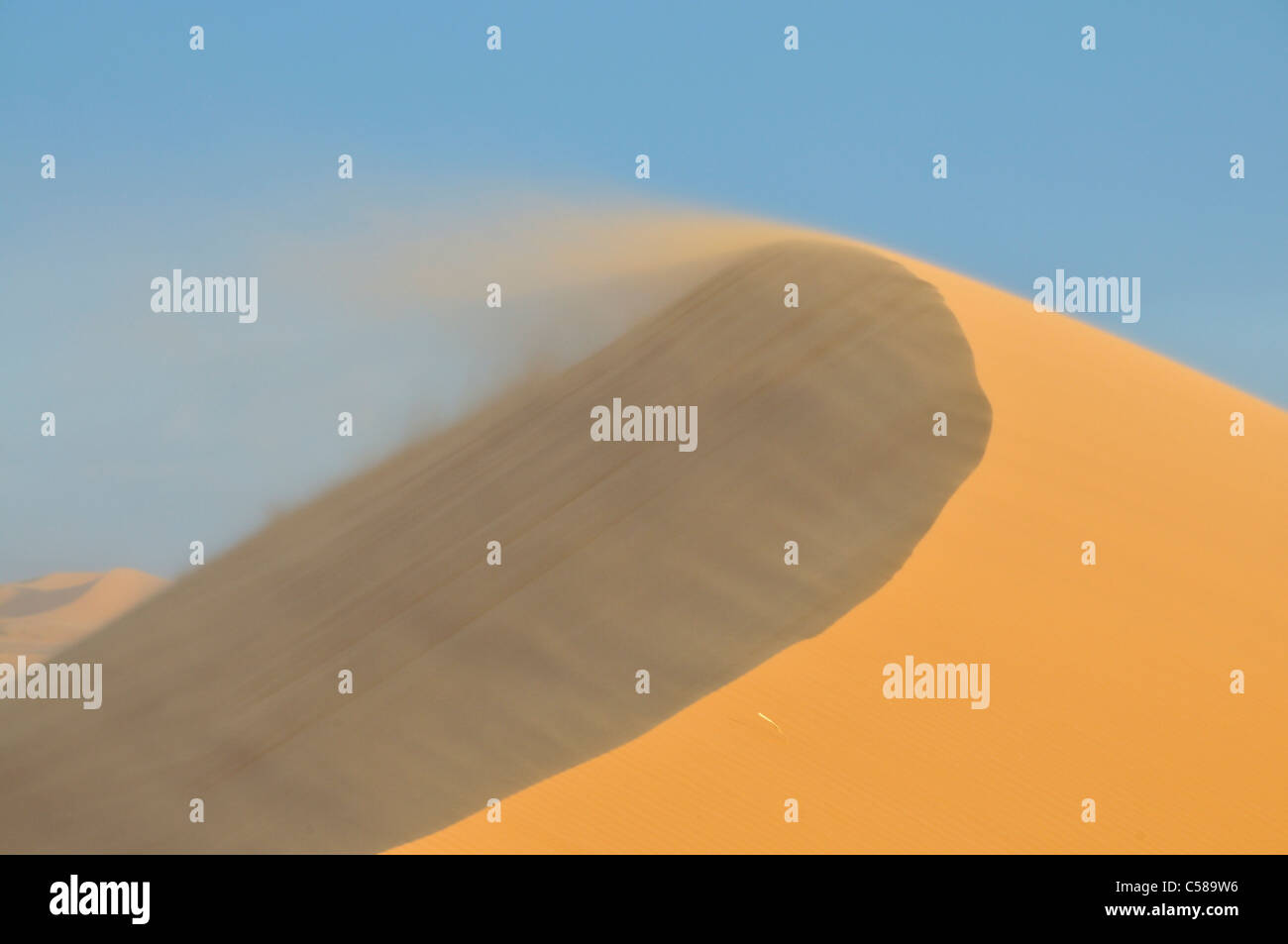 Africa, Morocco, Maghreb, North Africa, sand dunes, erg Chebbi, desert ...