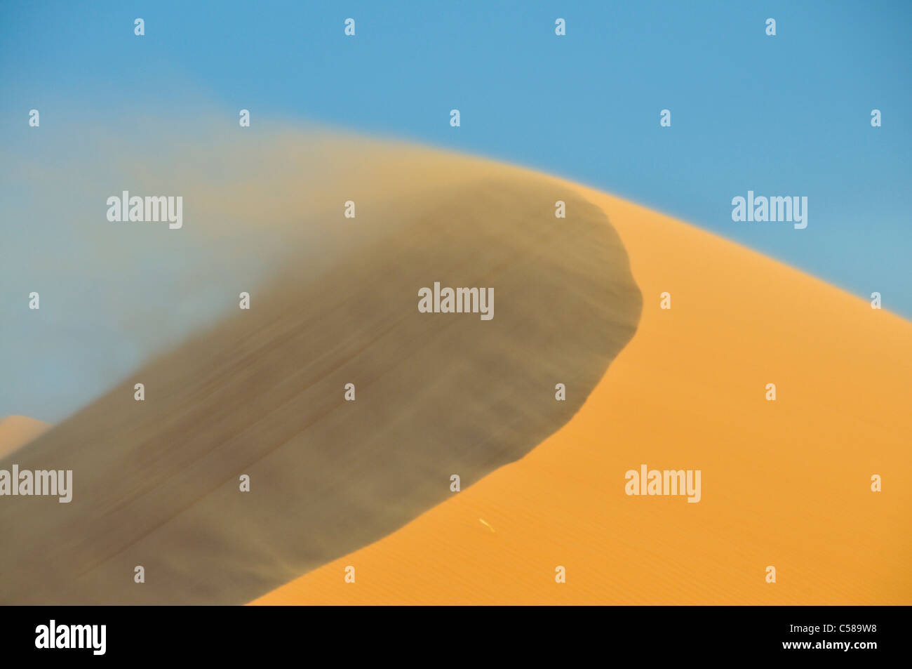 Africa, Morocco, Maghreb, North Africa, sand dunes, erg Chebbi, desert ...