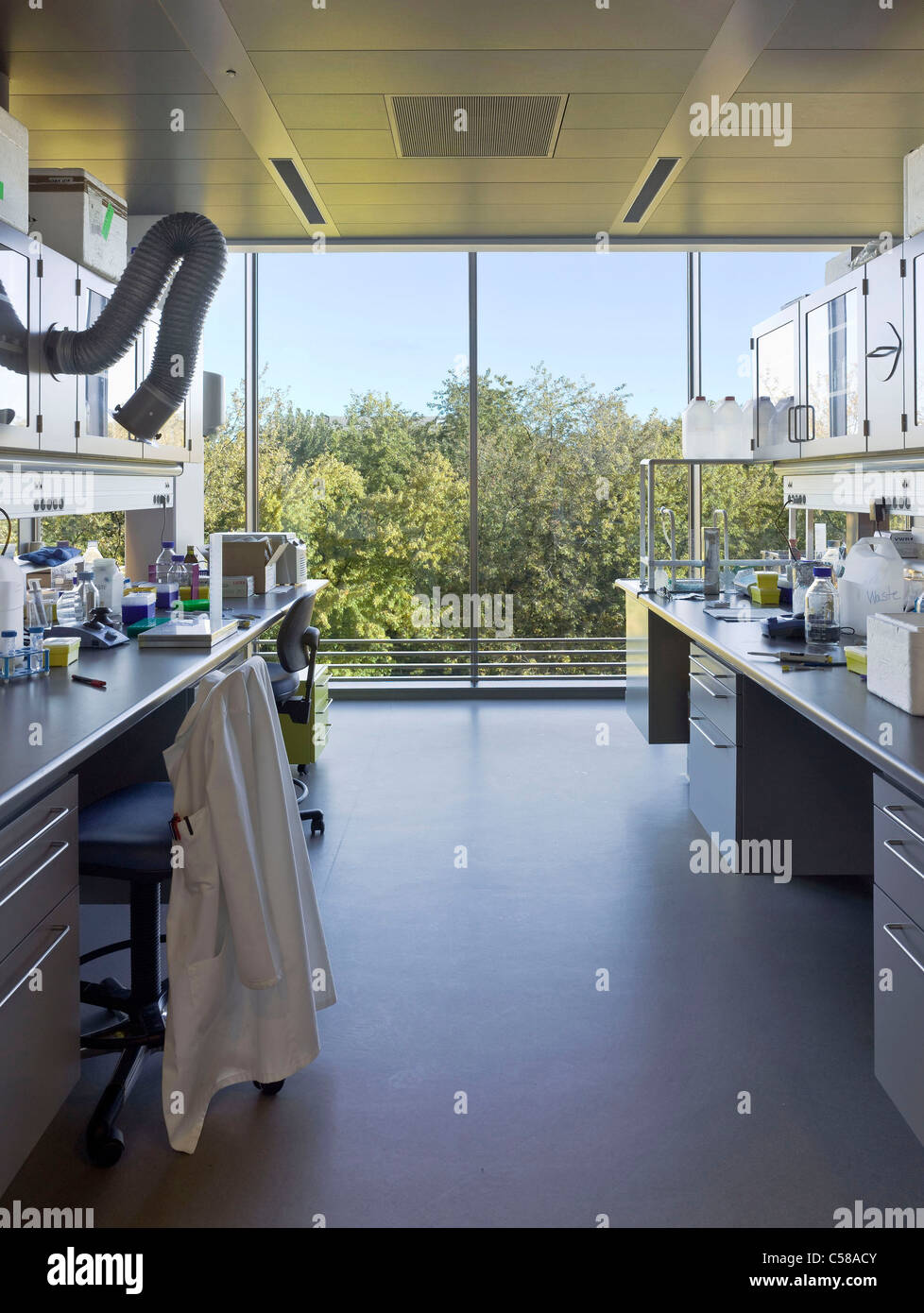 Biocenter hi-res stock photography and images - Alamy