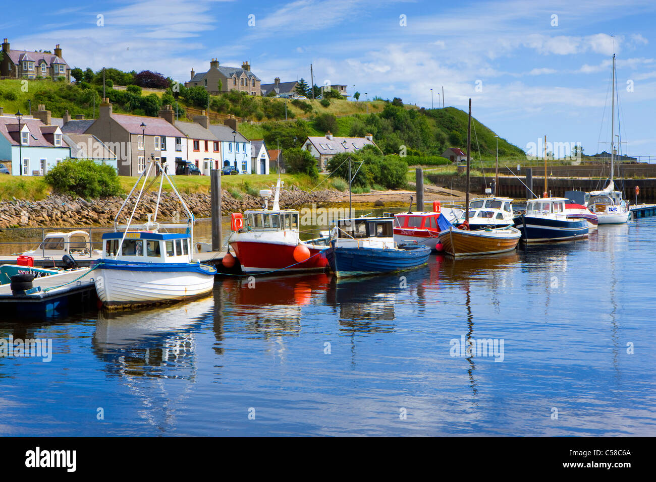 Helmsdale, Great Britain, Scotland, Europe, sea, coast, harbour, port ...