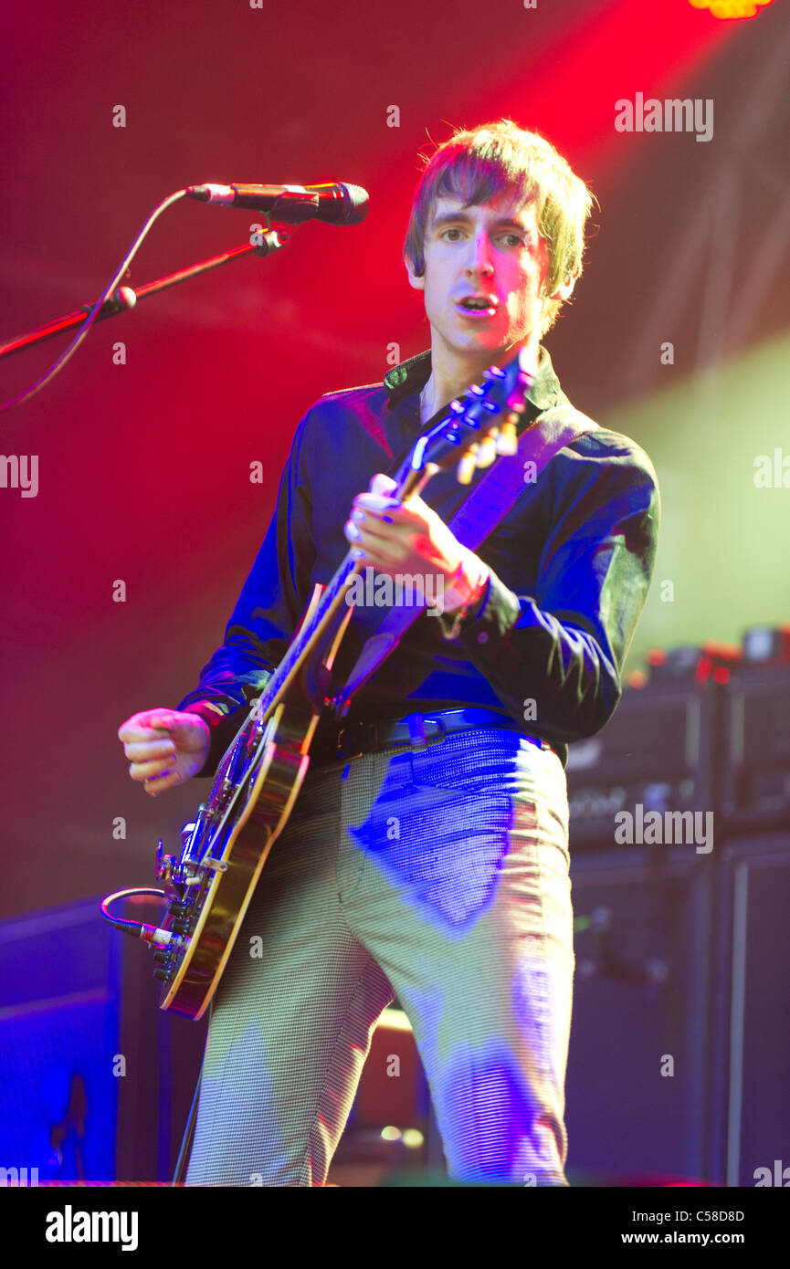 Miles kane hi-res stock photography and images - Alamy