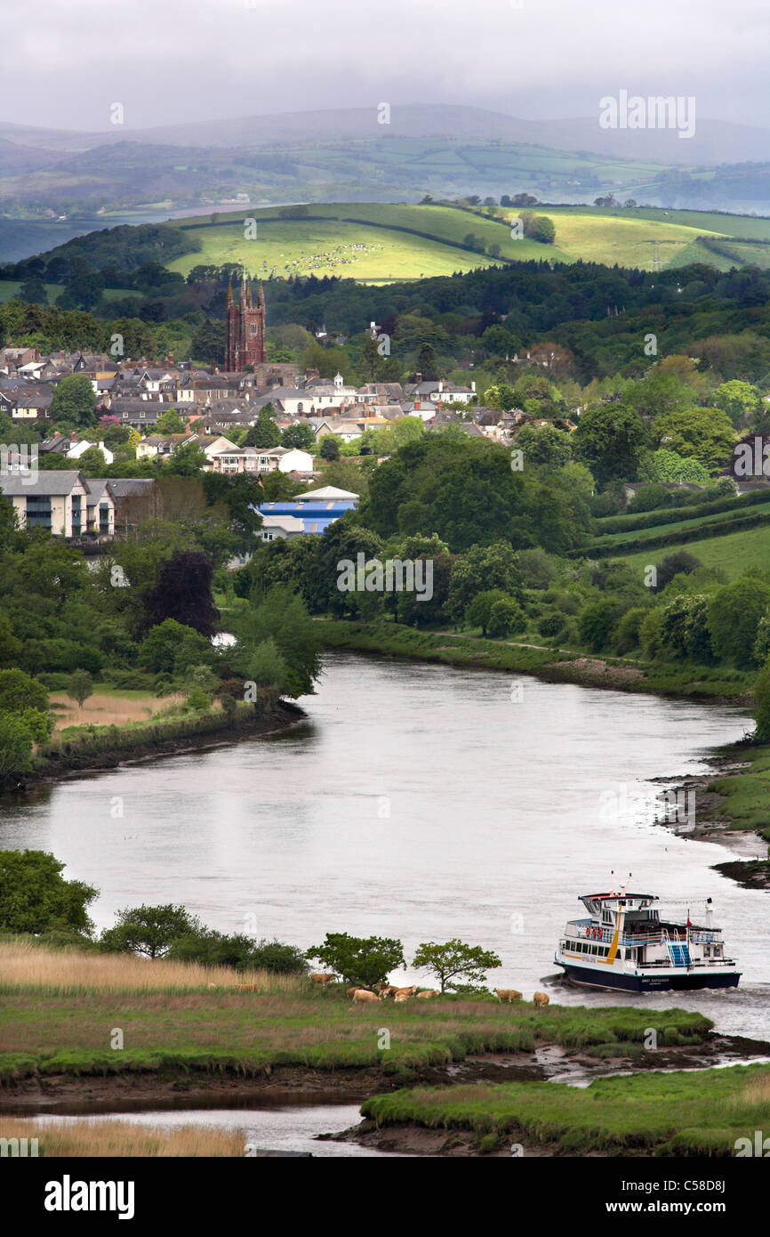 Totnes and the River Dart, Devon, England Stock Photo - Alamy