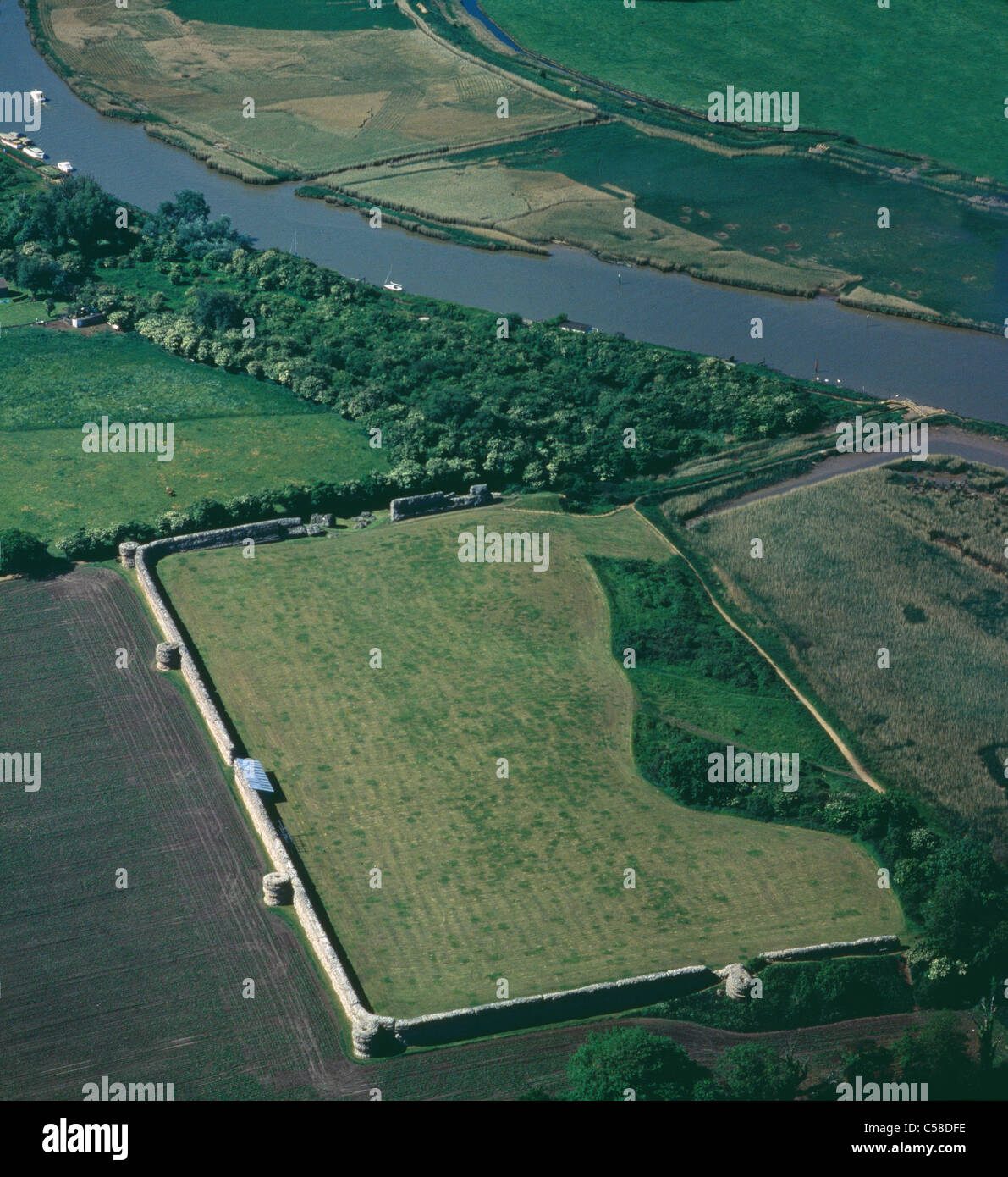 Burgh Castle 'Saxon Shore' Fort. Aerial view Stock Photo - Alamy