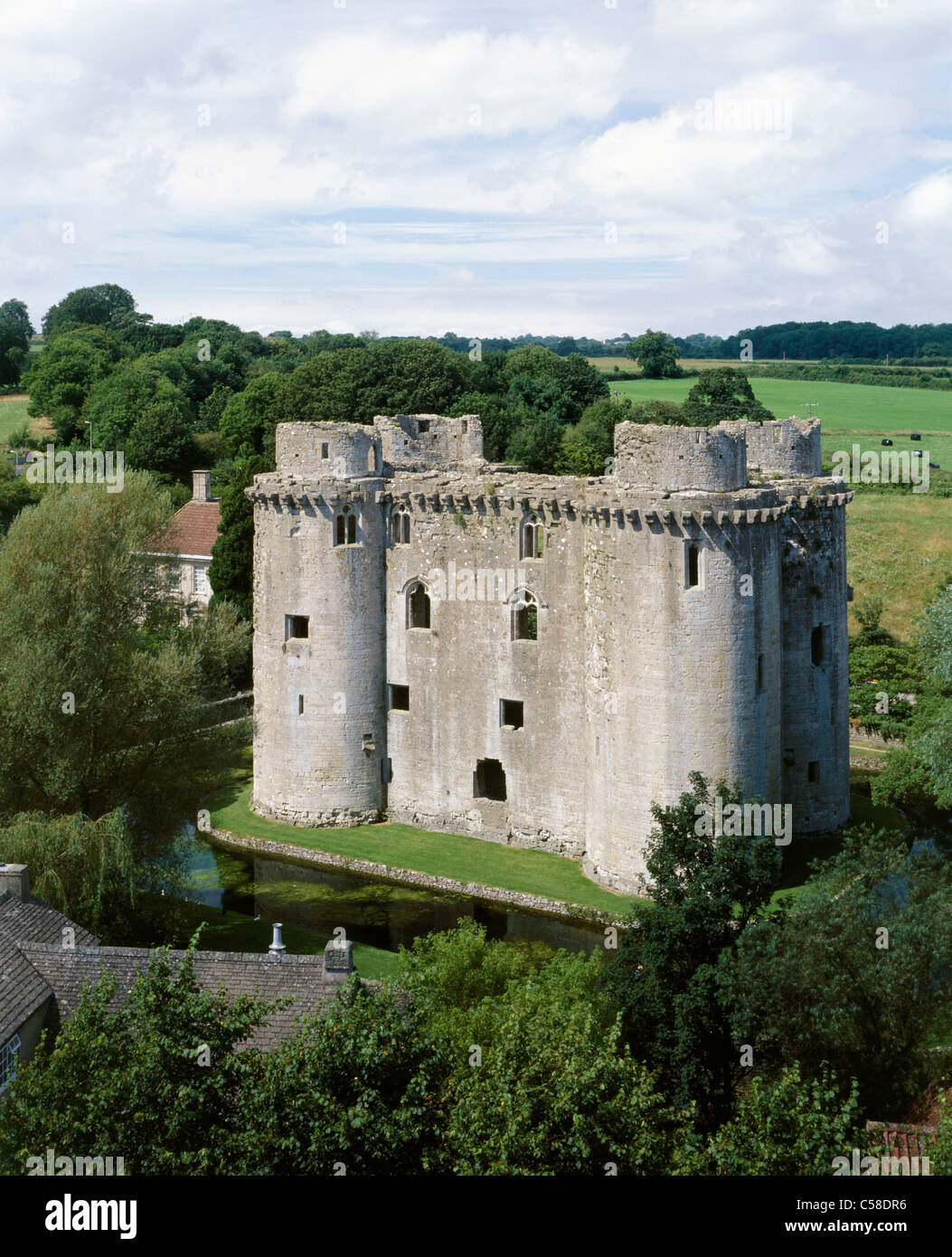 Nunney Castle. 14th century castle. View from the south east Stock ...
