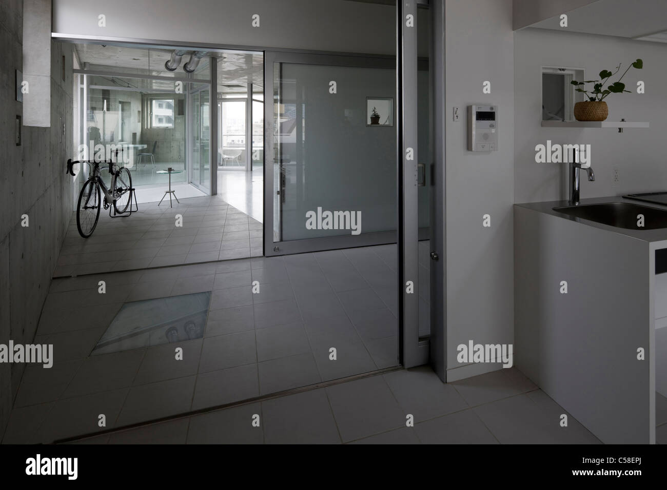 Grotto, Office and Store, View from SOHO 3 towards Office 7 on the 4th ...