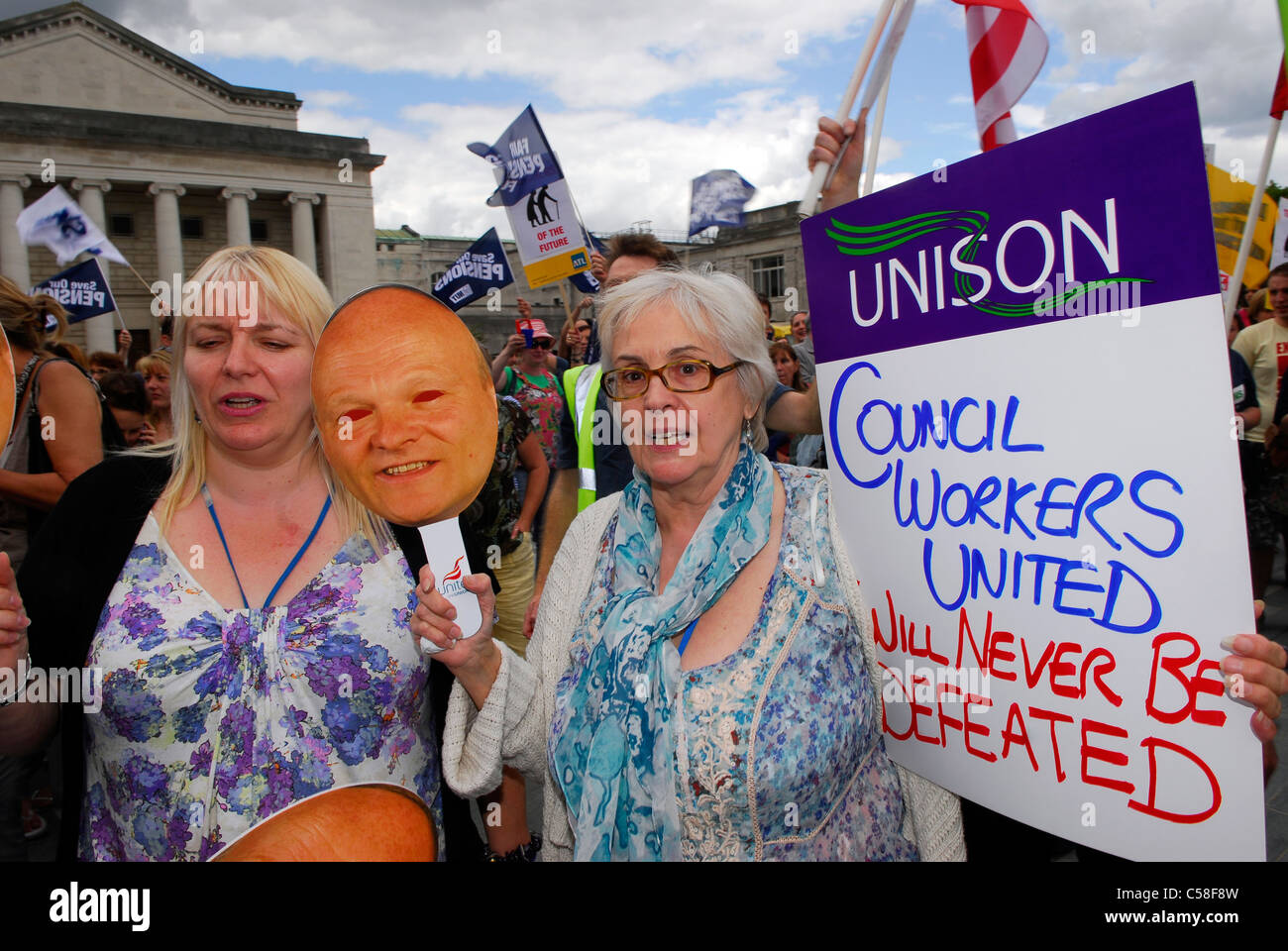 Unison union worker protest placard hi-res stock photography and images ...