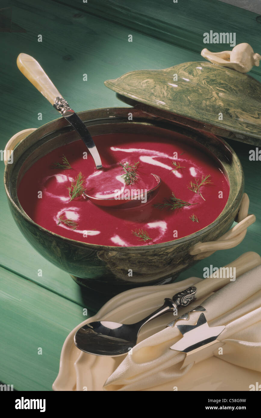 Beetroot cream with crème fraîche and dill Stock Photo - Alamy