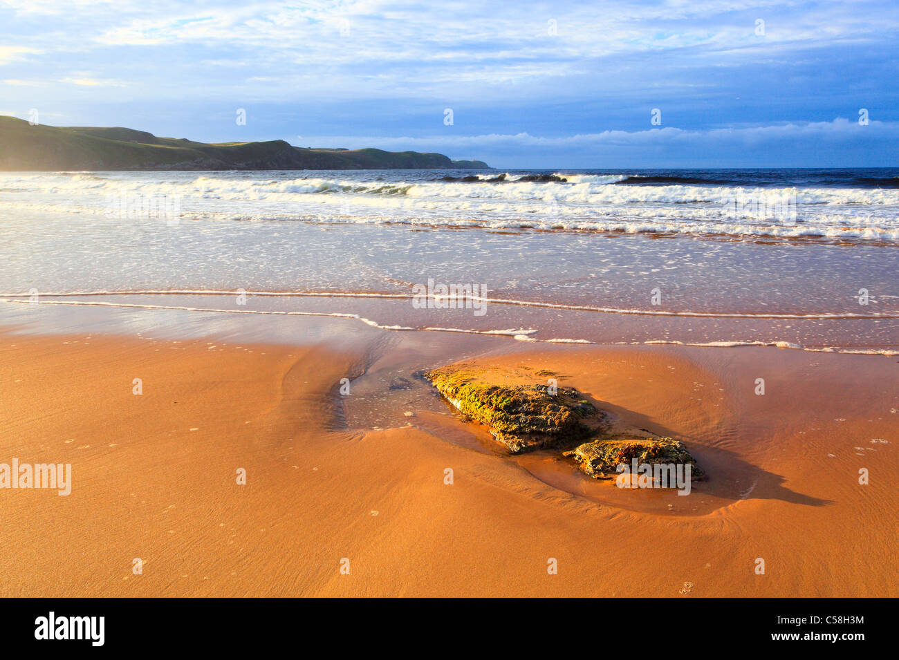 Bay, cliff, rock, body of water, Great Britain, Highland, highlands ...