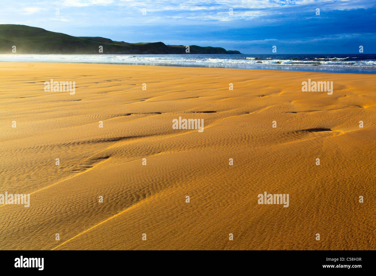 Bay, cliff, rock, body of water, Great Britain, Highland, highlands ...