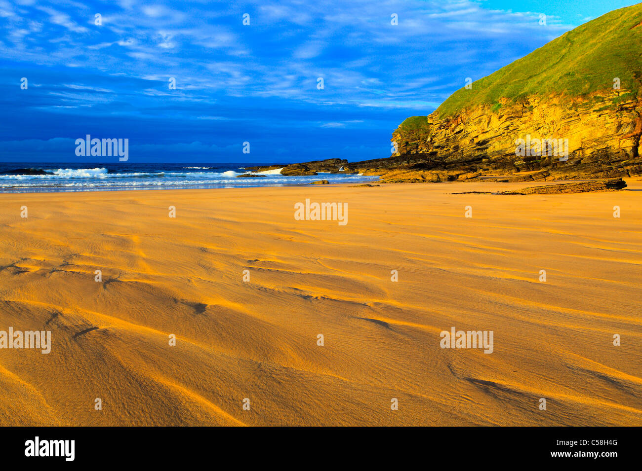 Bay, cliff, rock, body of water, Great Britain, Highland, highlands ...