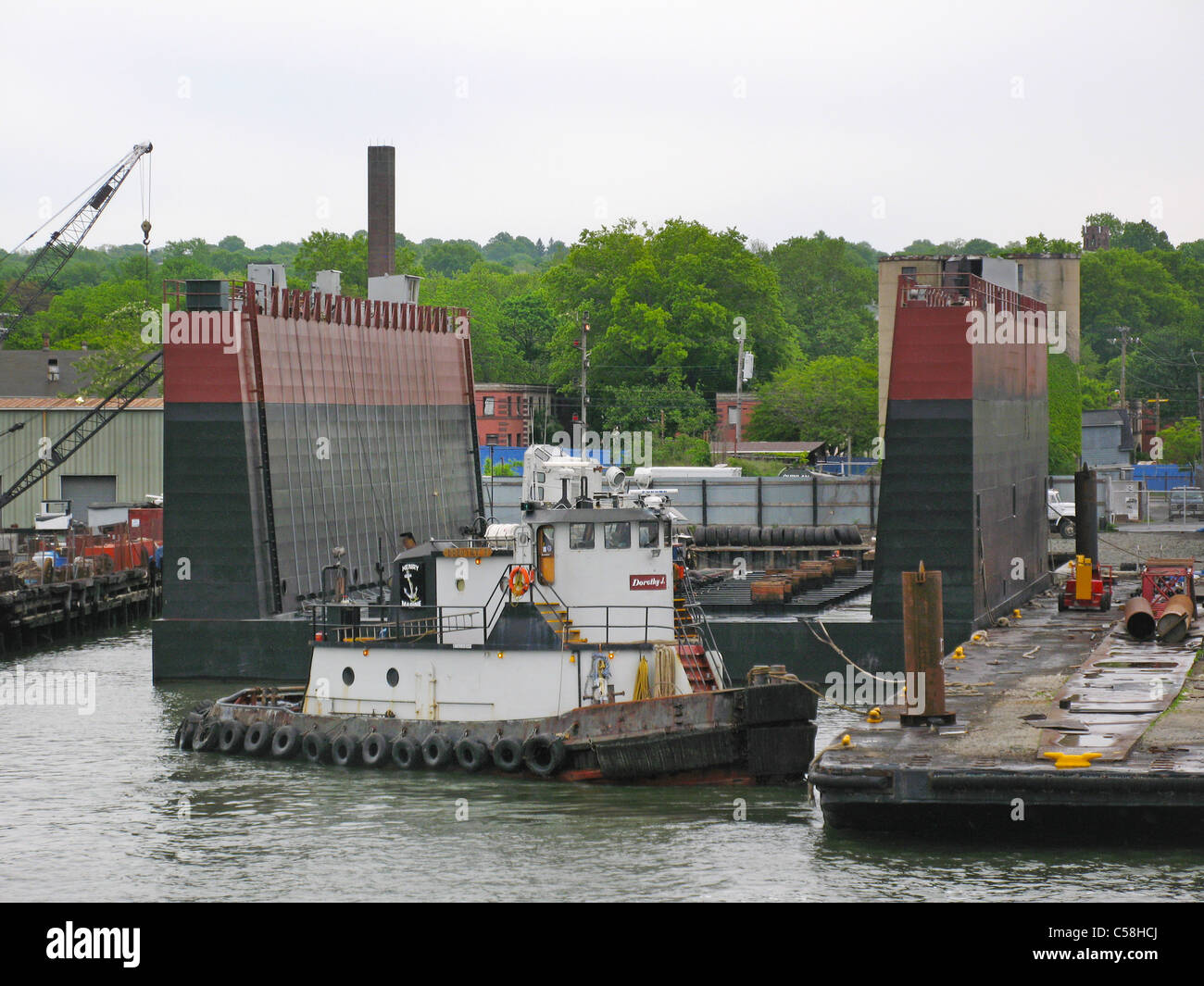 New floating dry dock hi-res stock photography and images - Alamy