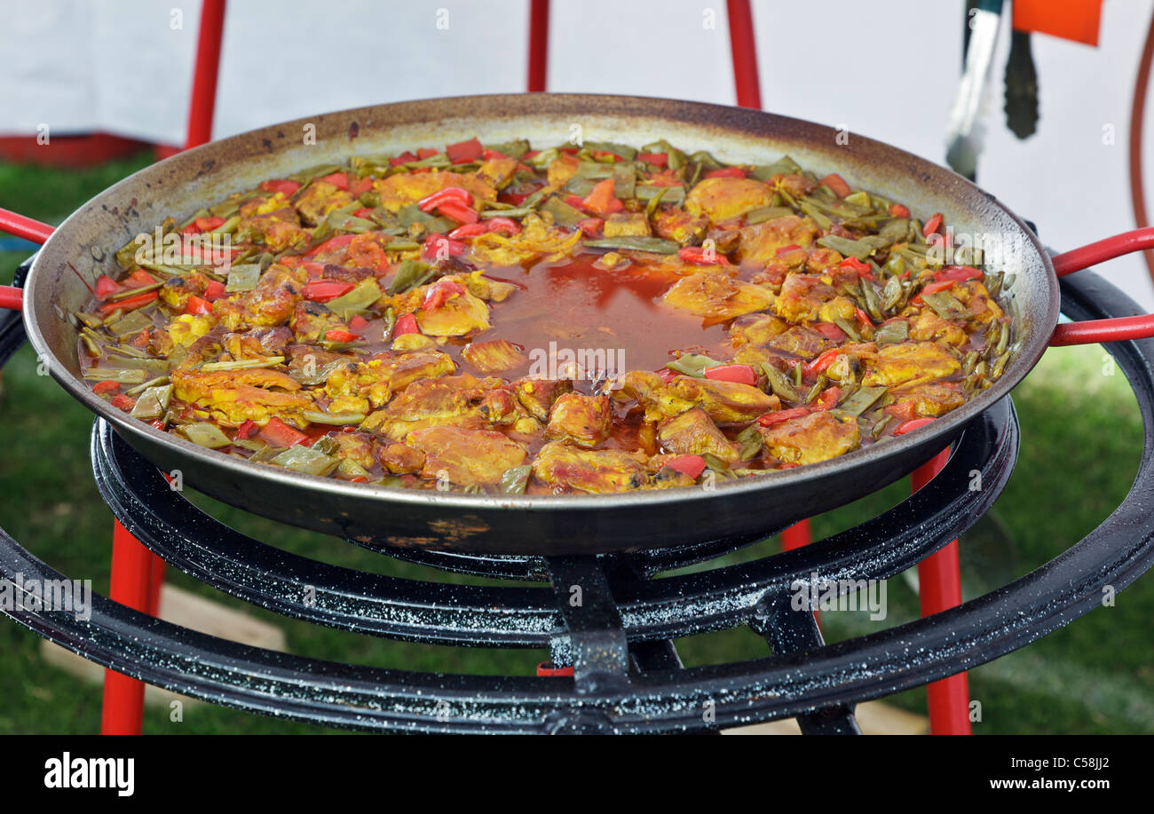 Paella being cooked at an outdoor music festival Stock Photo - Alamy