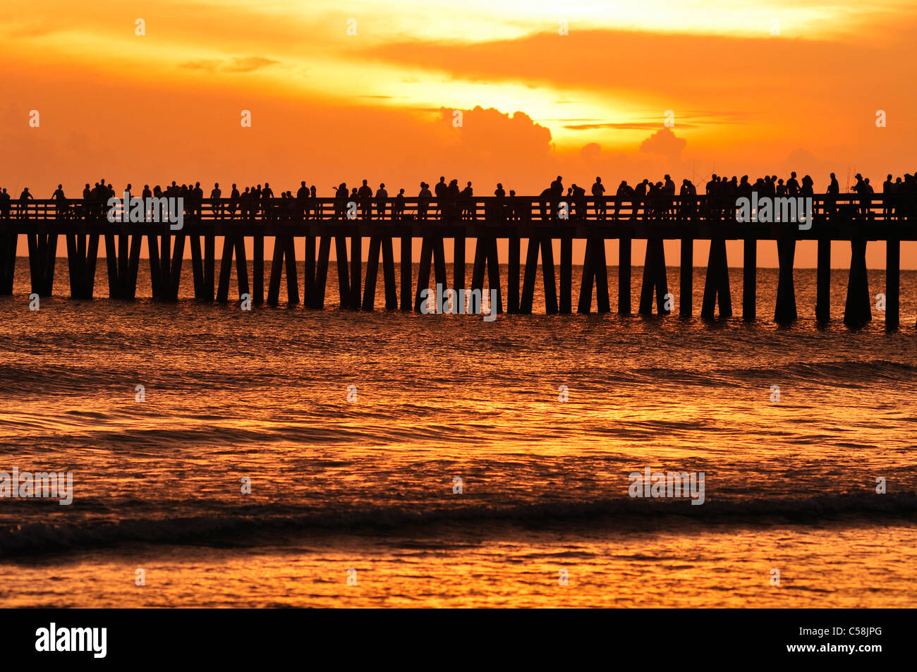Sunset, Naples Pier, Gulf of Mexico, Naples, Florida, USA, United ...