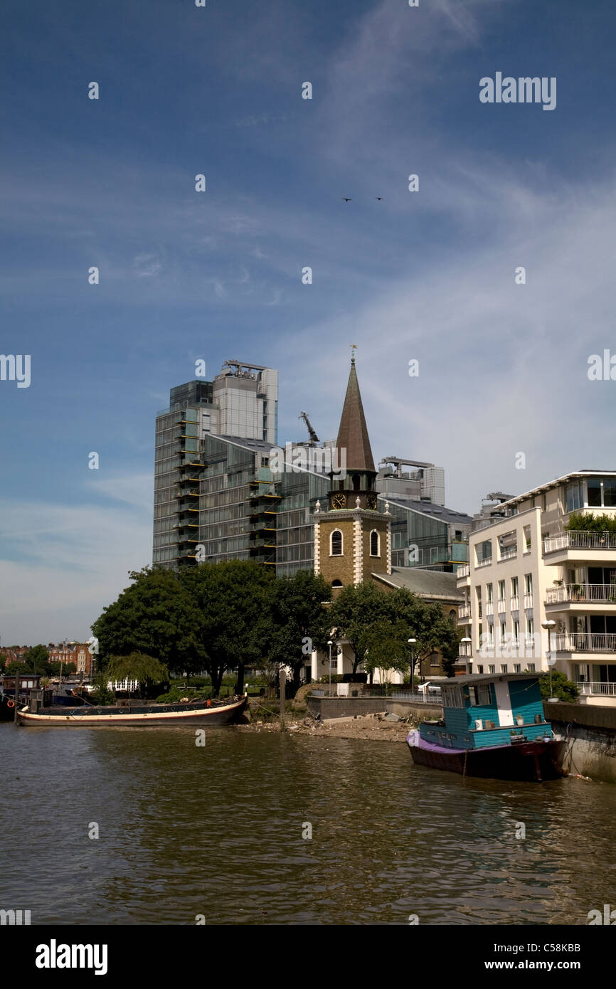 st marys church & river thames battersea london england Stock Photo - Alamy