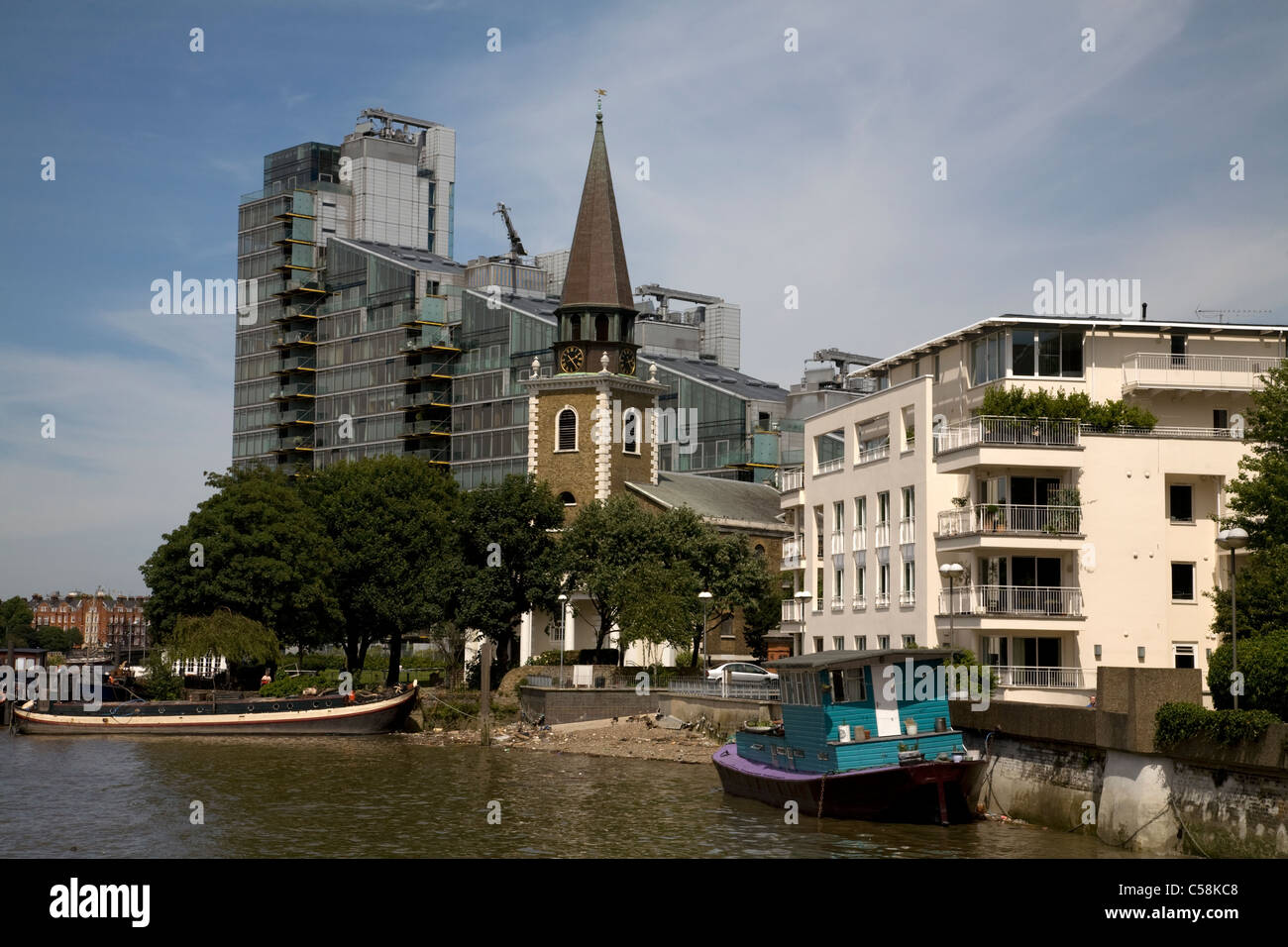 st marys church & river thames battersea london england Stock Photo - Alamy