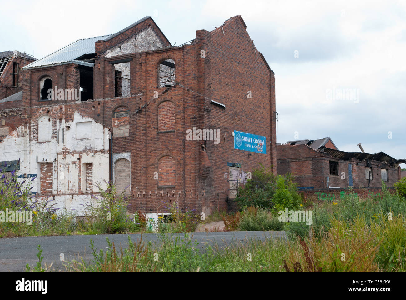 Stourbridge glass hi-res stock photography and images - Alamy