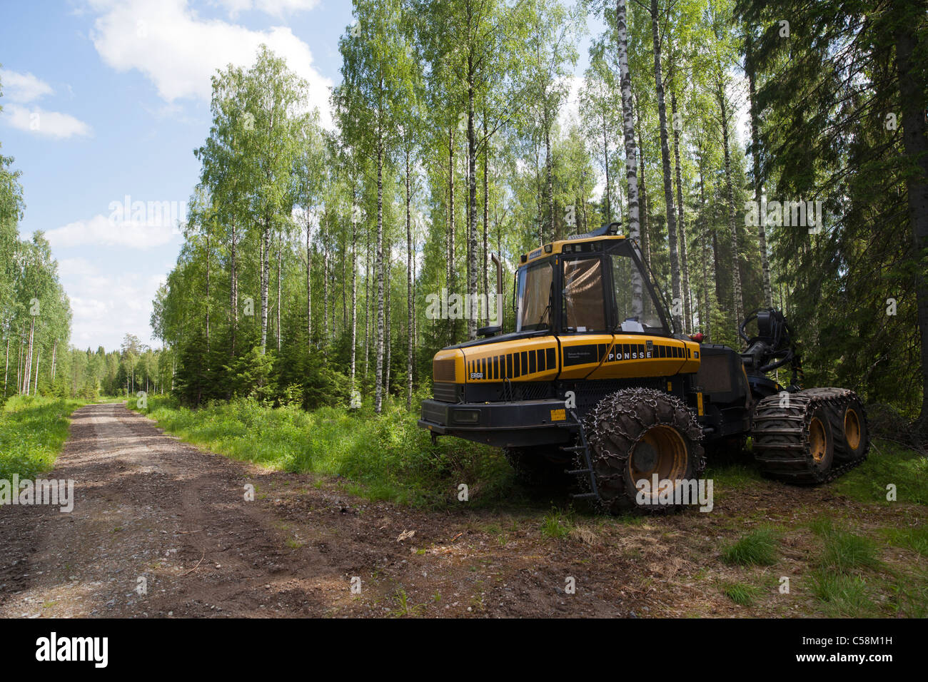 Forestry vehicle hi-res stock photography and images - Alamy