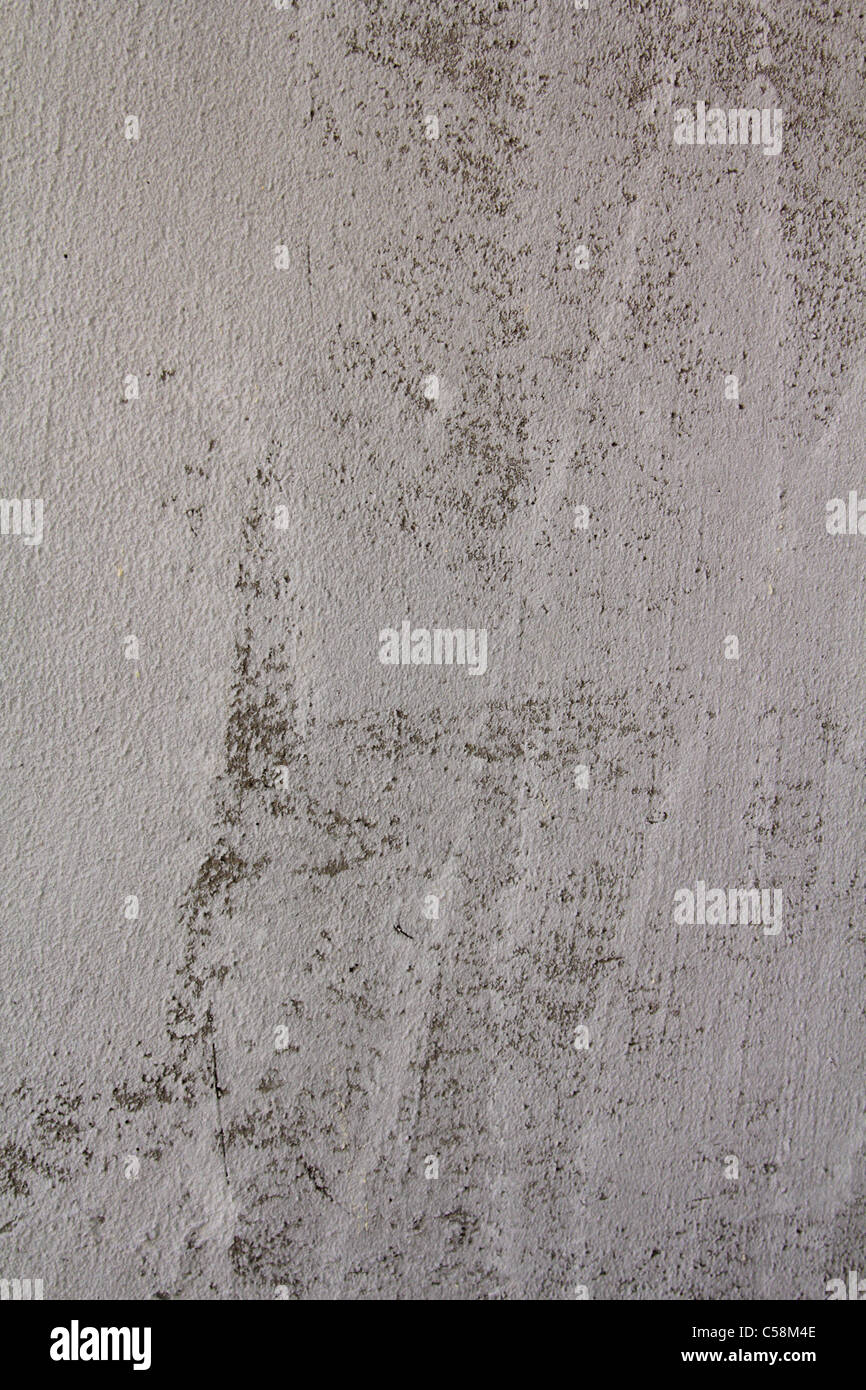 Fallen plaster hi-res stock photography and images - Alamy