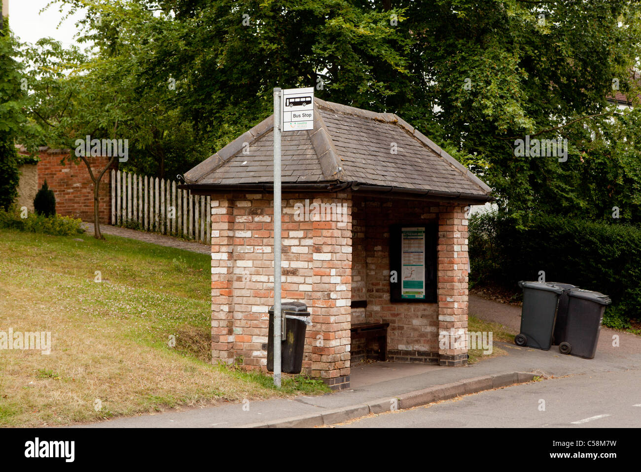 UK Rural Village Bus Stop and Shelter, Landscape Stock Photo - Alamy