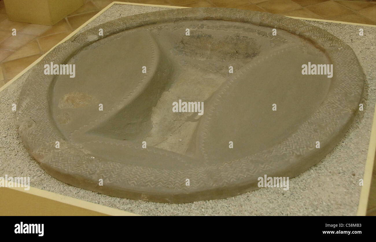 Old helladic period hi-res stock photography and images - Alamy