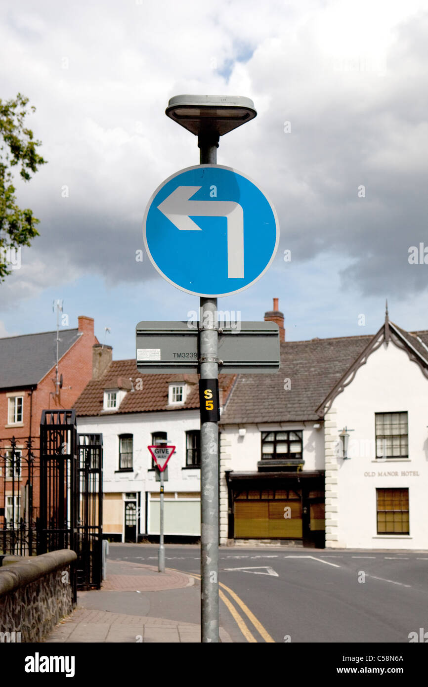 One Way Sign Uk High Resolution Stock Photography and Images - Alamy