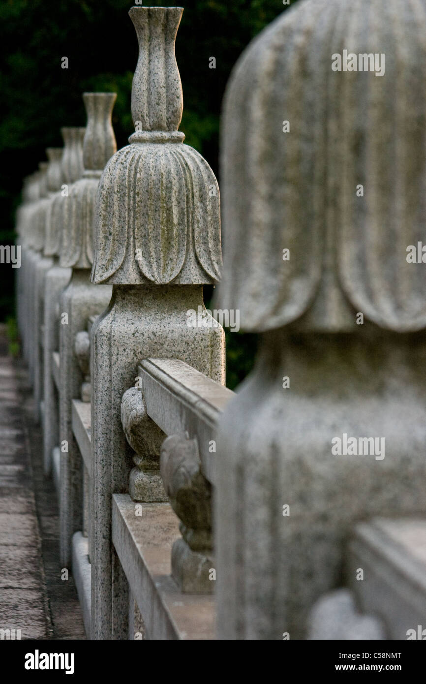 Pillar concrete hi-res stock photography and images - Alamy