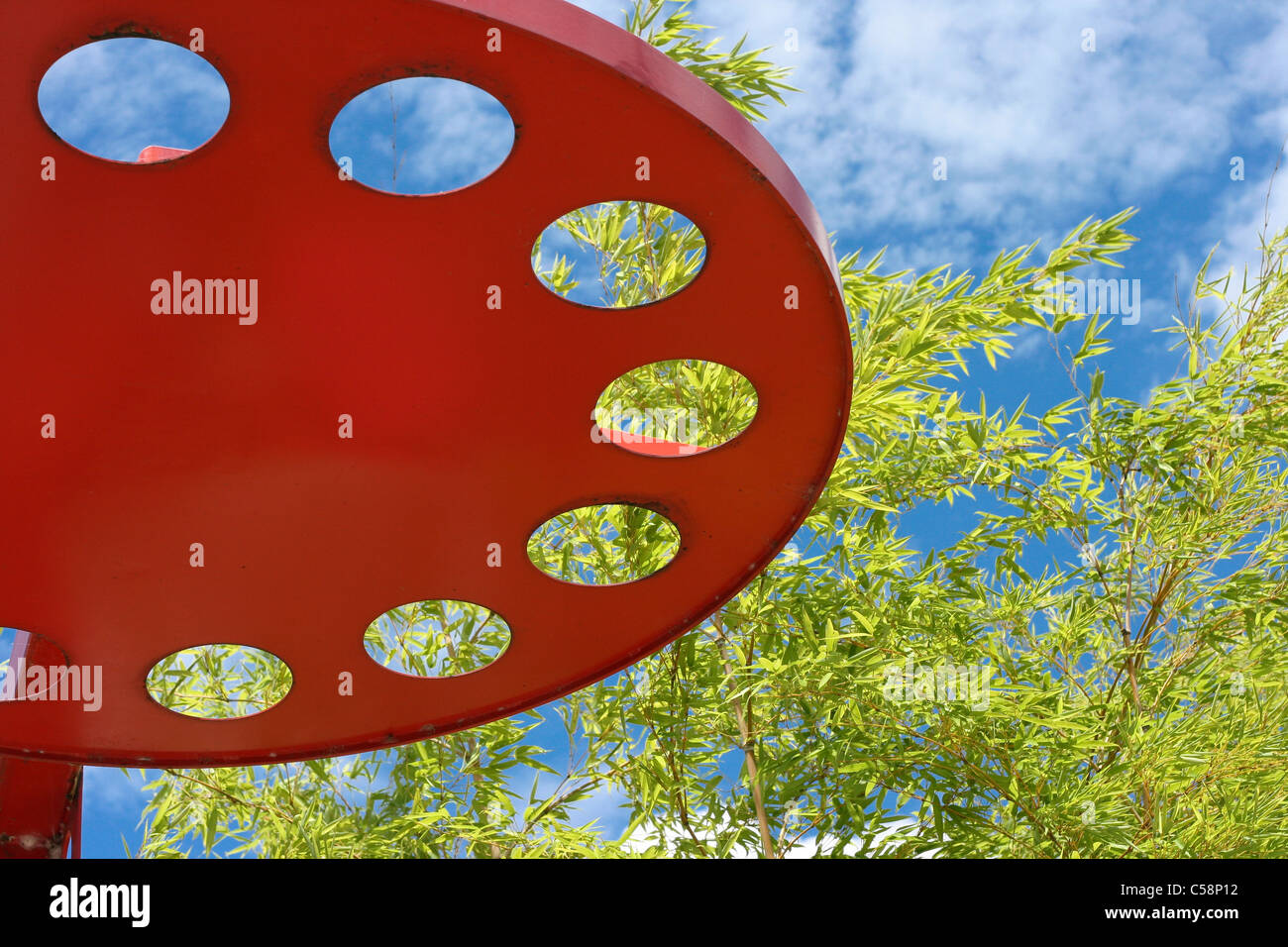 Red disk hi-res stock photography and images - Alamy