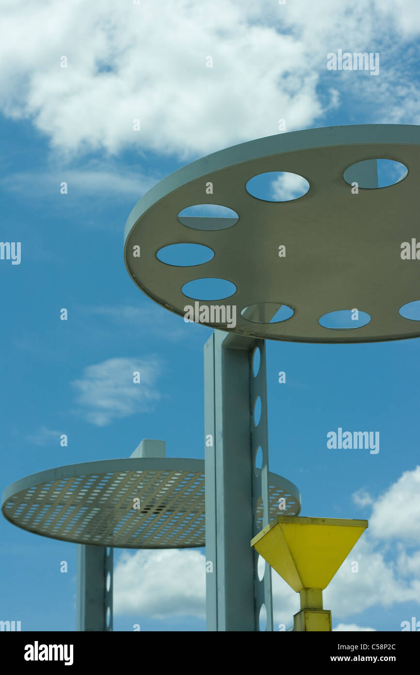 Round sky modern hi-res stock photography and images - Alamy