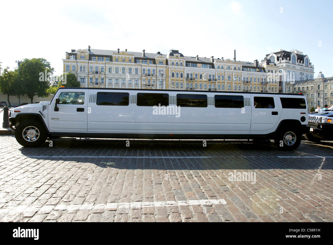 WHITE STRETCHED HUMMER LIMOUSINE SOFIYSKA SQUARE KIEV UKRAINE 15 June ...