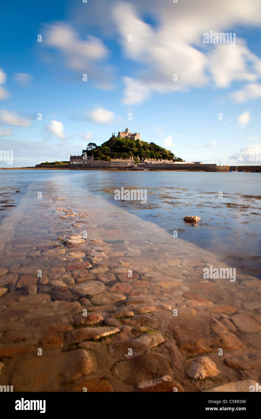 St michael's mount cornwall hi-res stock photography and images - Alamy