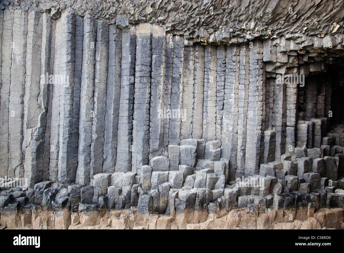 Staffa; showing basalt columns; Scotland Stock Photo - Alamy