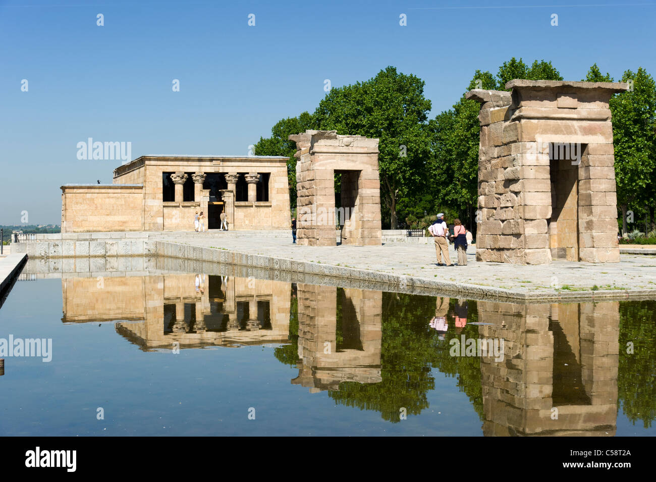 The Temple of Debod in the Parque del Oeste, Madrid, Spain Stock Photo ...