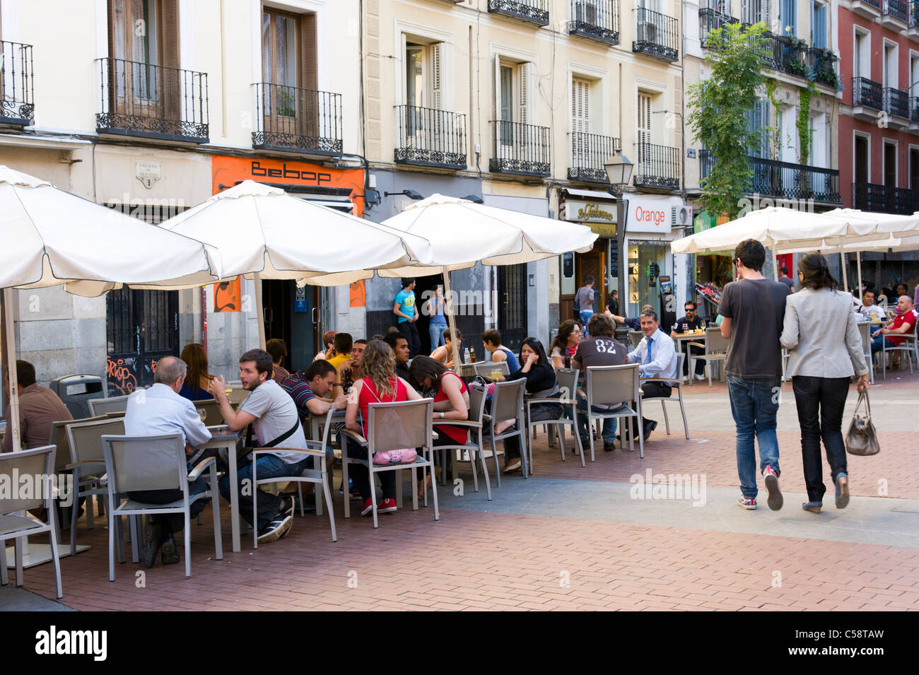Plaza chueca madrid hi-res stock photography and images - Alamy